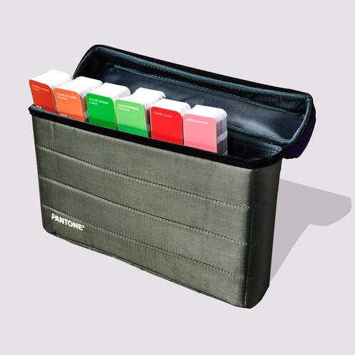 PANTONE Essentials Guide Set (2023) - DQ Solutions